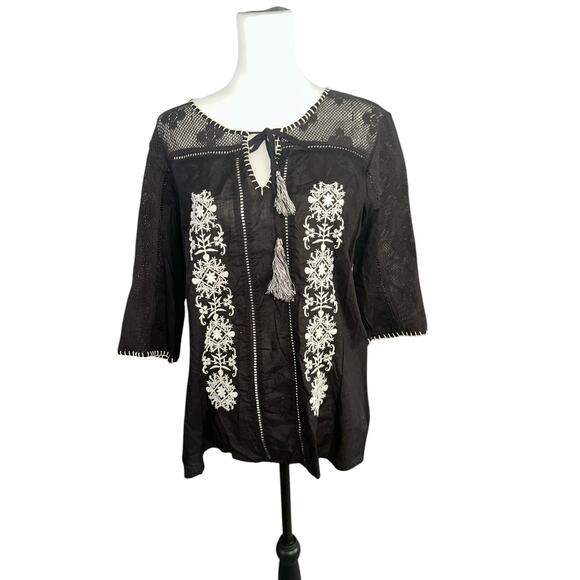 Bila | Tops | Bila Black And White 34 Sleeve Top Large | Poshmark